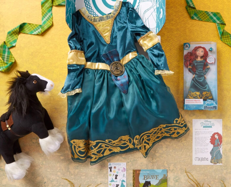 The Disney Subscription Boxes Totally Deliver On Fun & Excitement ...