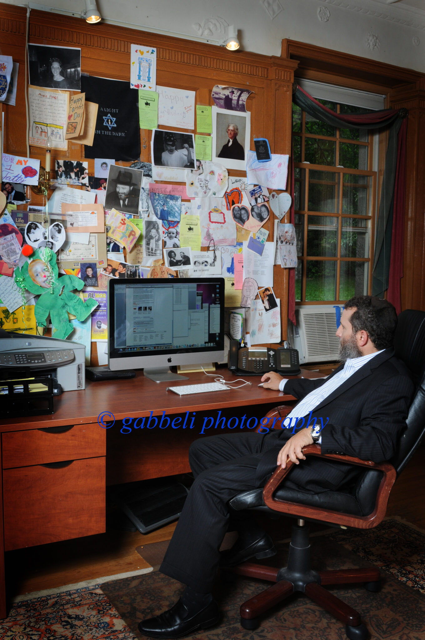 Rabbi Shmuley Boteach Is A Devoted Father To His Nine Children (Just ...