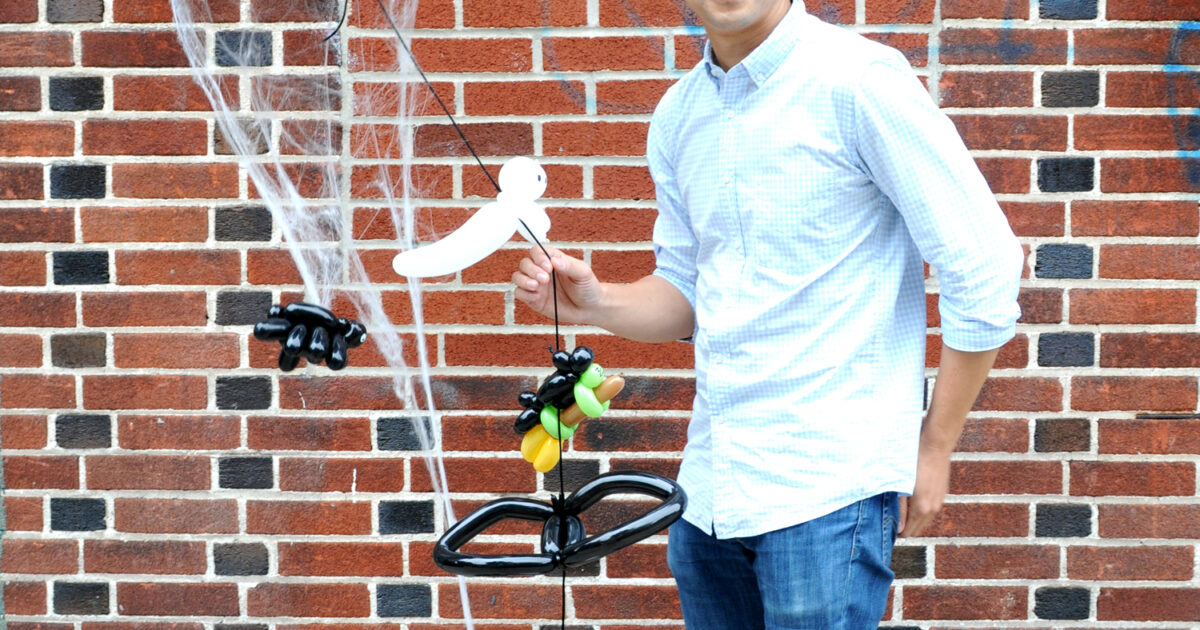 Balloon Artist Robert Moy Created A Career That’s Totally Poppin ...